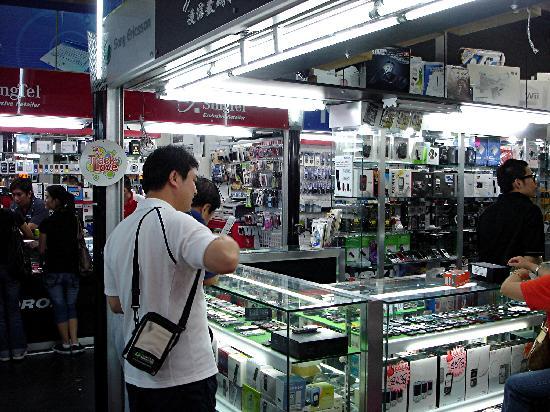 Singapore Amends Law To Nab Retail Of Illegal TV Box - LiveatPC.com