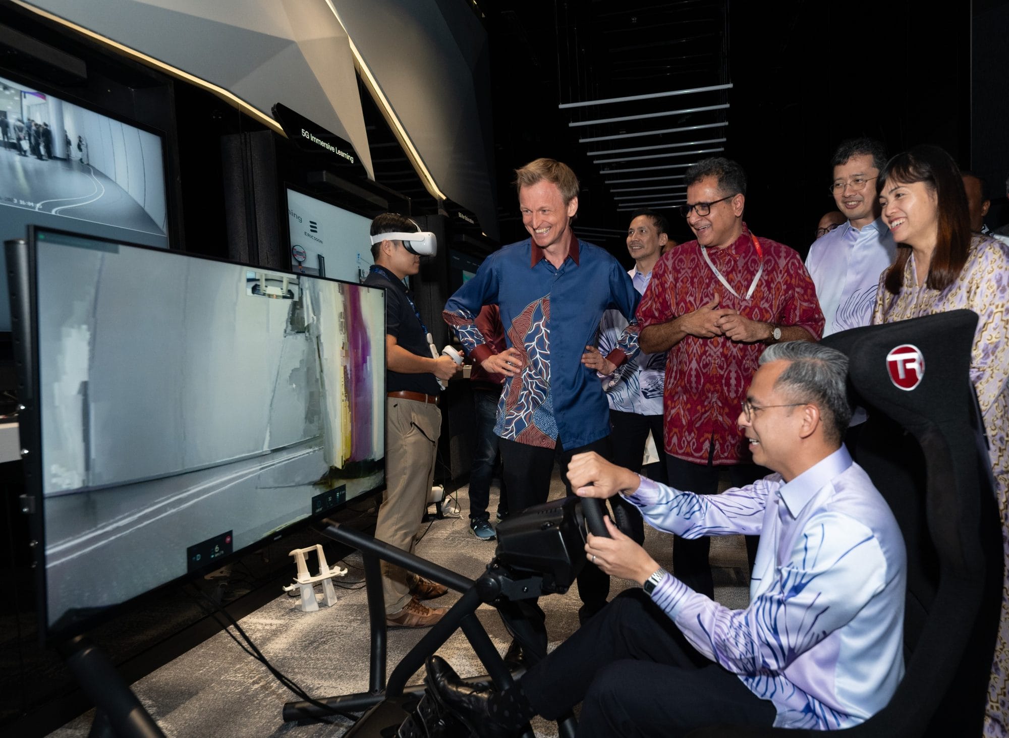 Preparing Malaysian To Go 5G – My5G Portal Launched At TRX Exchange ...